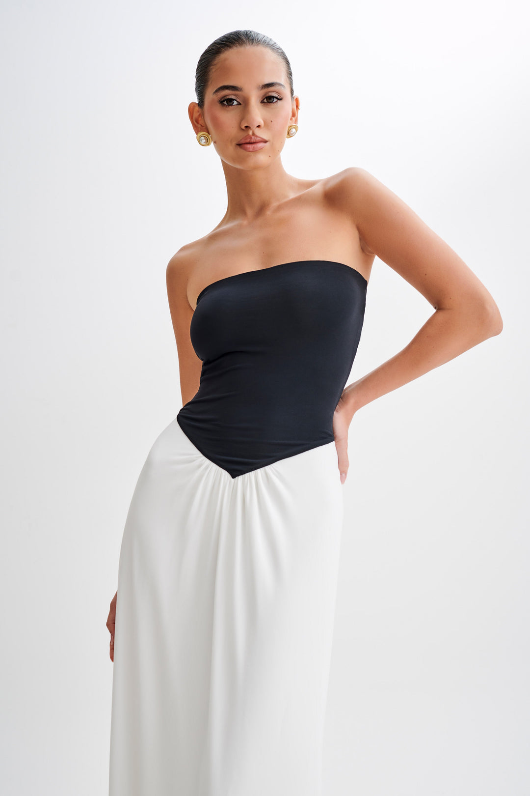 Ruby Strapless Slinky Maxi Dress - Black/White - MESHKI U.S